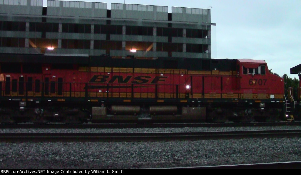 NB Manifest Frt waiting at Balmer Yard South lead tracks -4